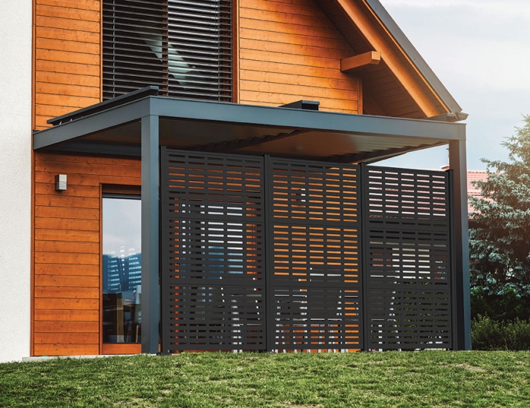 Slat Decorative Resin Screen - Peak Products (Canada)